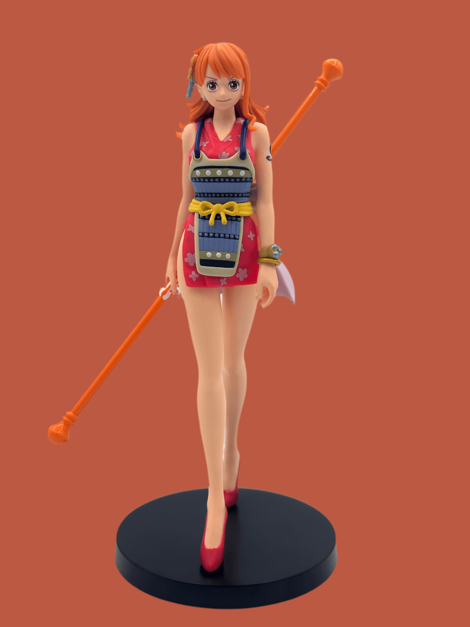 ONE PIECE FIGURA NAMI ONE PIECE THE SHUKKO COMO NUEVA Banpresto Otaku Village